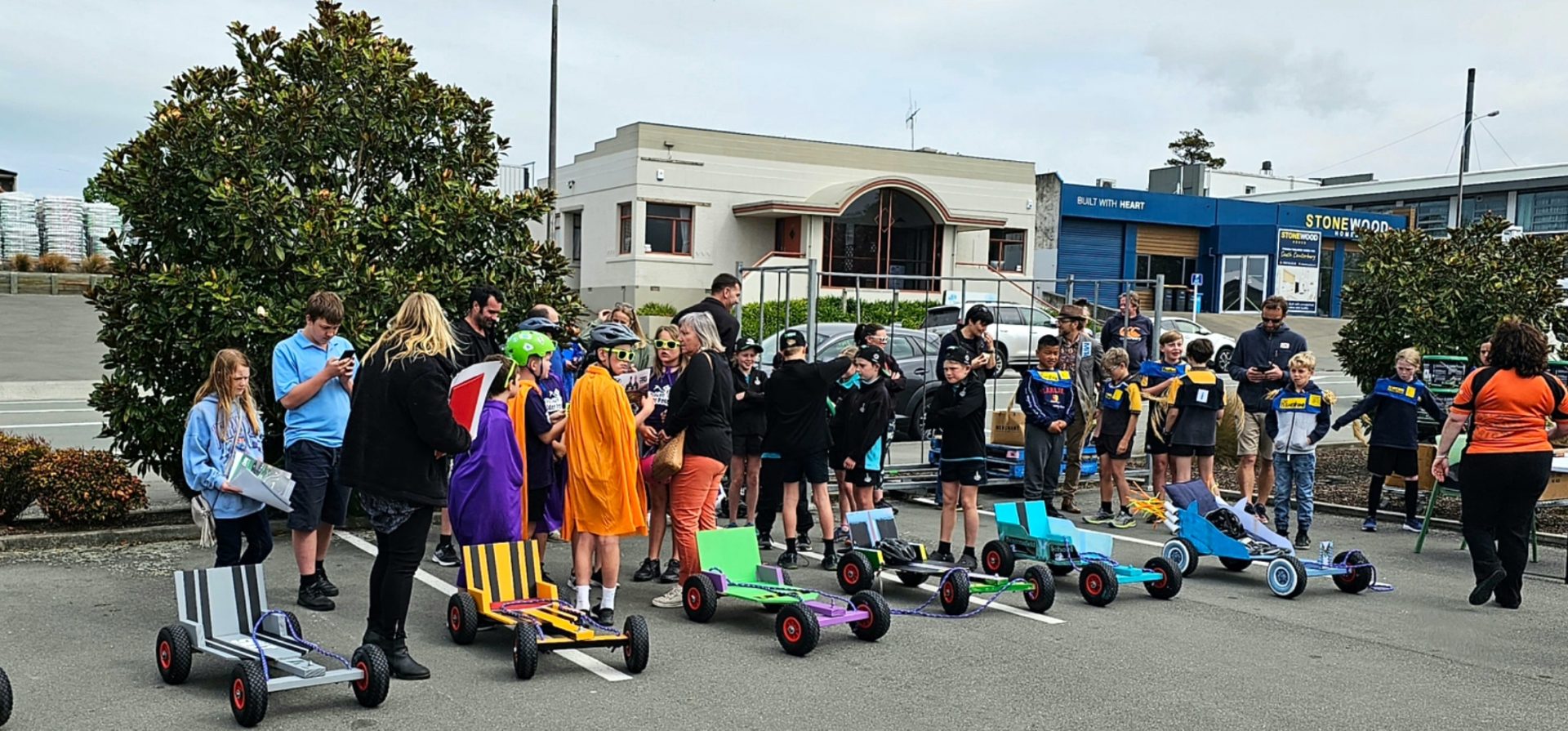Pupils push carts to limits - Timaru Courier